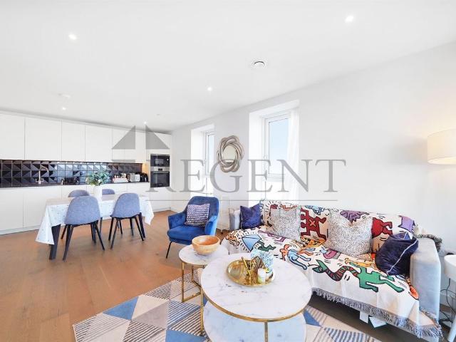Hurlock Heights, Deacon St SE17, 2 bed flat to rent, £3,810 pcm | PrimeLocation