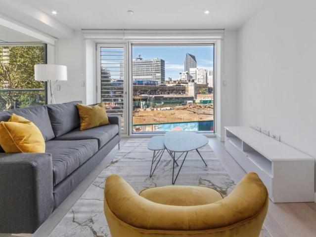 Hurlock Heights, Deacon Street Rl0040 SE17, 2 bed flat to rent, £3,315 pcm | PrimeLocation