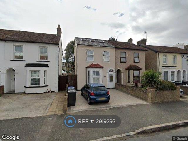 Hurlstone Road, London SE25, Studio to rent, £1,150 pcm | PrimeLocation