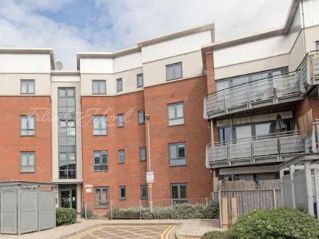 Hurricane House, Master Gunner Place, London, SE18 4PN, United Kingdom | 2 bed apartment for rent #138932220 | Rentberry