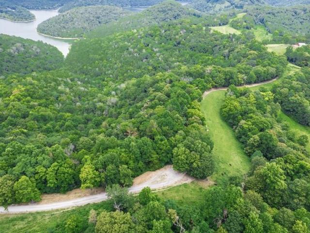 Hurricane Ridge Rd, Smithville, TN 37166
