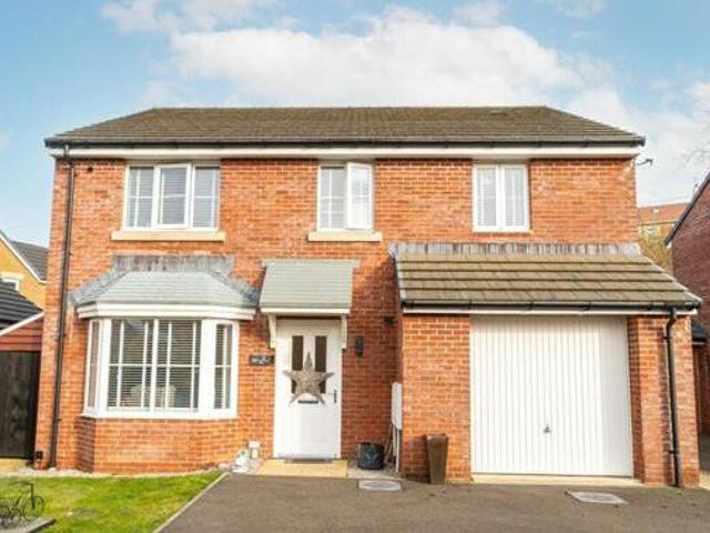 Hurricane Way, Rogerstone, 4 Bedroom Detached