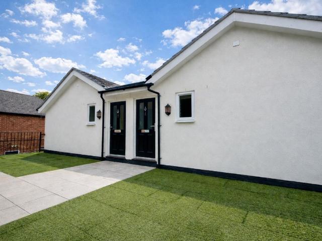 Hursley Road, Chandler's Ford, Eastleigh SO53, 1 bed maisonette to rent, £1,150 pcm | PrimeLocation