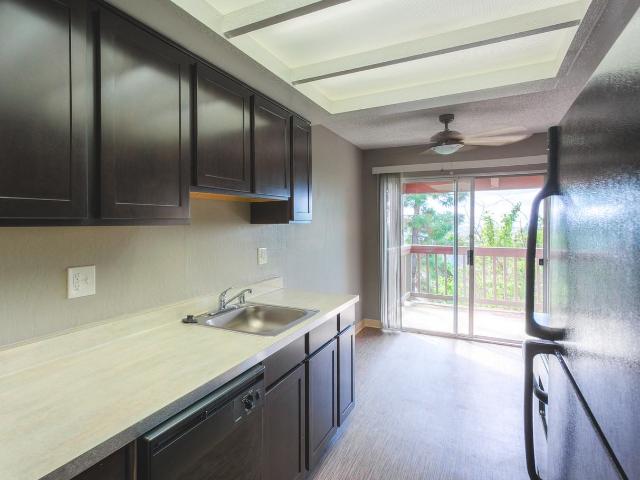Hurst Highland Village 2 Bedroom Apartment for Rent at 29843 Clearbrook Cir, Hayward, CA 94544 Mission Garin