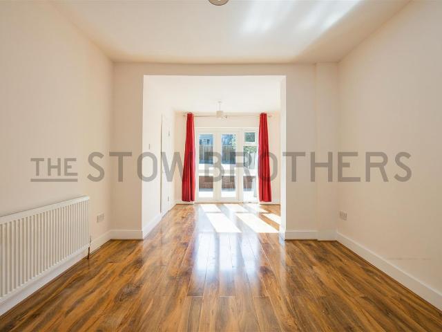 Hurst Road, London E17, 4 bed terraced house to rent, £3,000 pcm | PrimeLocation