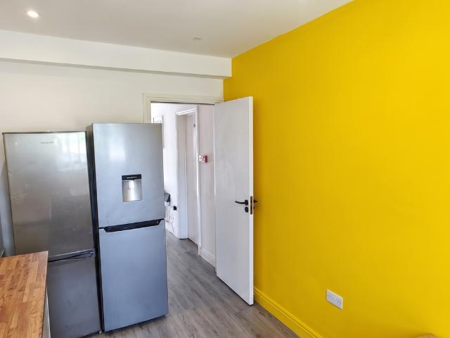 Hurst Road Room 1
