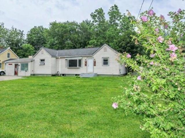 Huse Rd, Manchester, Home For Sale