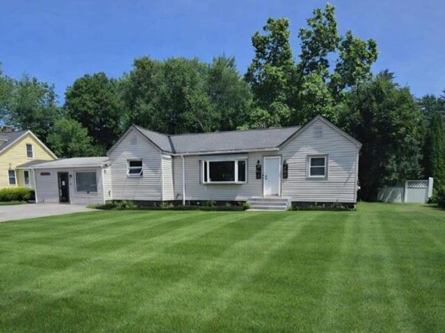 Huse Rd, Manchester, Home For Sale