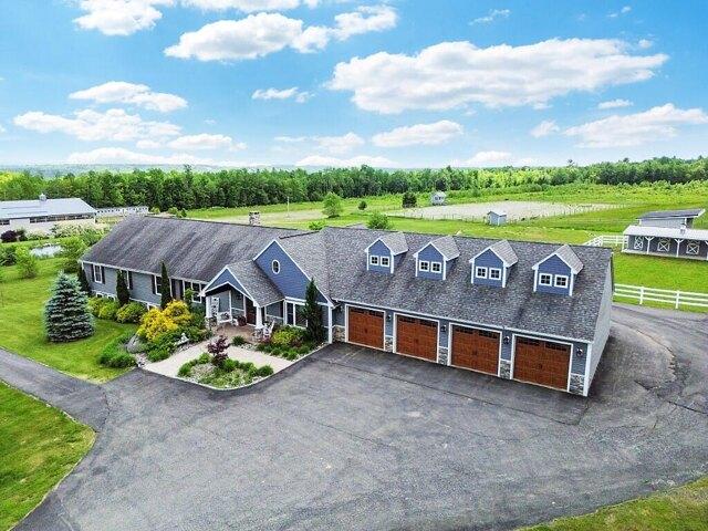 Hussey Hill Rd, Oakland, Home For Sale