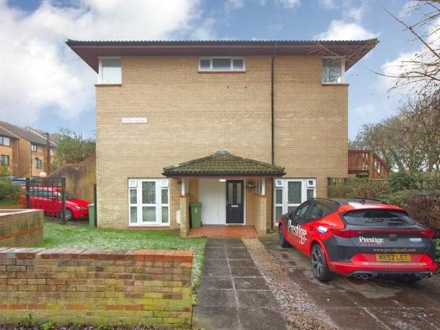 Hutton Avenue, Oldbrook, Milton Keynes MK6, 2 bed maisonette to rent, £1,200 pcm | PrimeLocation
