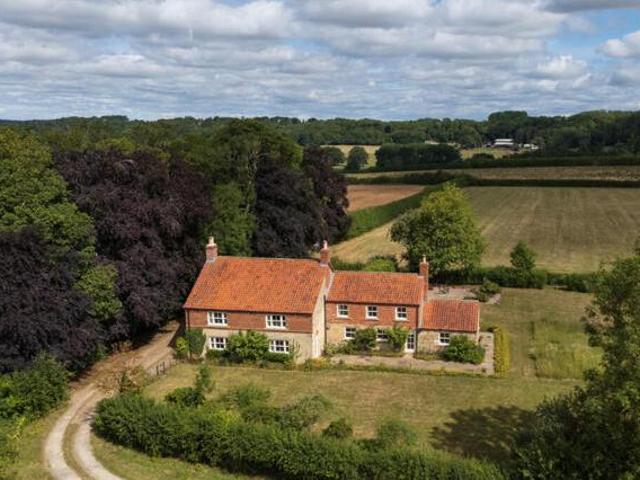 Huttons Ambo, York, 5 Bedroom Detached