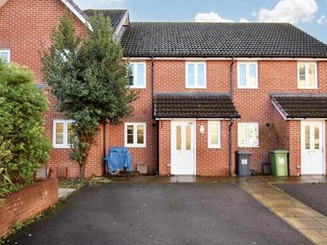 Hut Farm Place, Chandlers Ford, 3 Bedroom Terraced