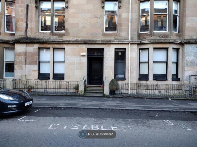 Hyndland Road, Glasgow G12, 3 bed flat to rent, £2,250 pcm | PrimeLocation