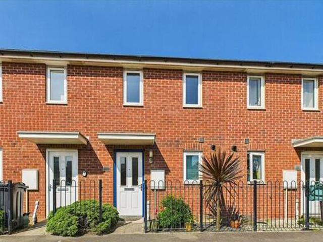 Hyns An Vownder, Lane, 2 Bedroom Terraced