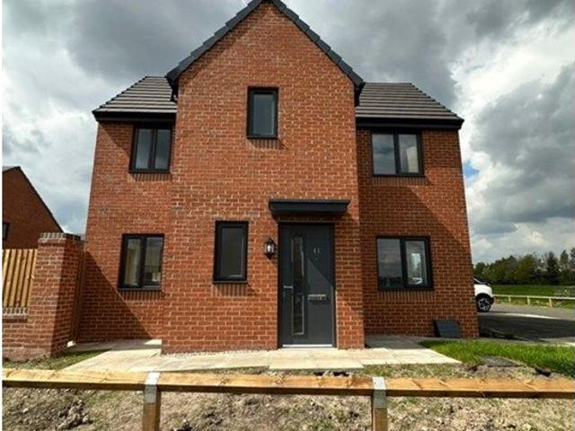 Hyacinth Close, Salford M6, 3 bed end terrace house to rent, £1,500 pcm | PrimeLocation