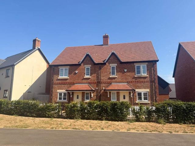 Hyacinth Grove, Woodhurst Park, Warfield RG42, 3 bed property to rent, £2,450 pcm | PrimeLocation