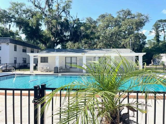 Hyde Grove 2 Bedroom Apartment for Rent at 6595 San Juan Ave, Jacksonville, FL 32210 Hyde Park