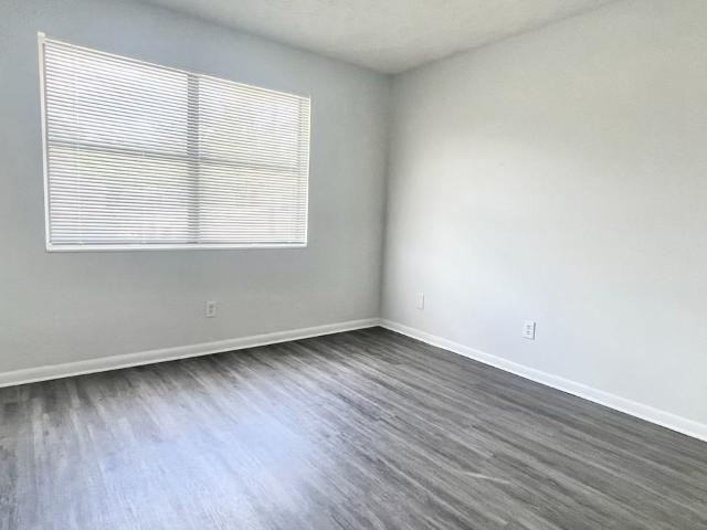 Hyde Grove 2 Bedroom Apartment for Rent at 6595 San Juan Ave, Jacksonville, FL 32210 Hyde Park