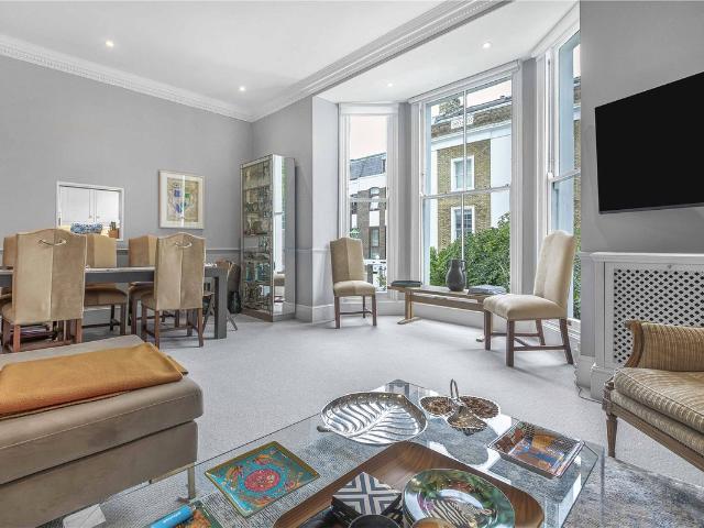Hyde Park Gate, Kensington, London SW7, 2 bed flat to rent, £5,482 pcm | PrimeLocation