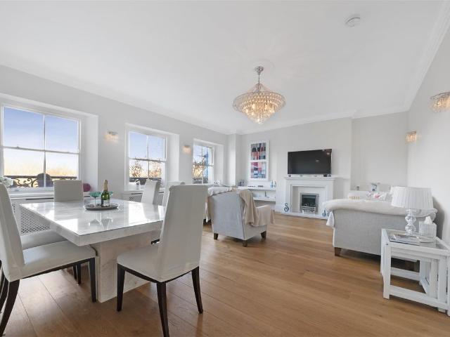Hyde Park Gate, Kensington SW7, 4 bed flat to rent, £9,317 pcm | PrimeLocation