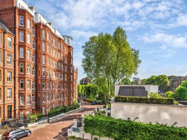 Hyde Park Gate, London, 4 Bedroom Flat