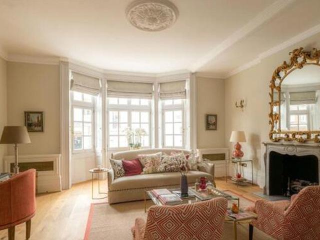 Hyde Park Gate, South Kensington, 3 Bedroom Apartment