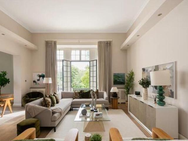 Hyde Park Gardens, Hyde Park, 3 Bedroom Flat