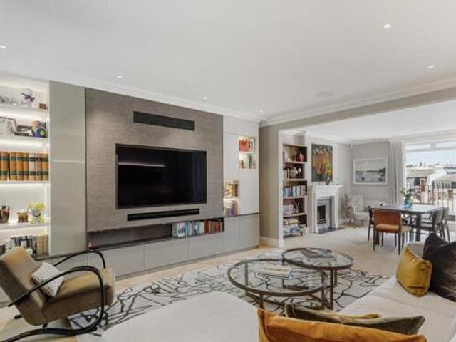 Hyde Park, Gloucester Square, London, 3 Bedroom Flat