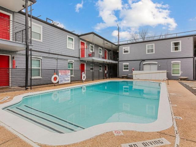Hyde Park Square 2 Bedroom Apartment for Rent at 206 W 38th St, Austin, TX 78705 Hyde Park
