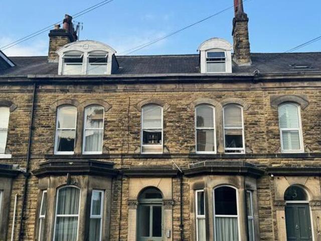 Hyde Park Road, Harrogate, 2 Bedroom Apartment