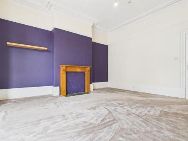 Hyde Park Road, Harrogate, HG1