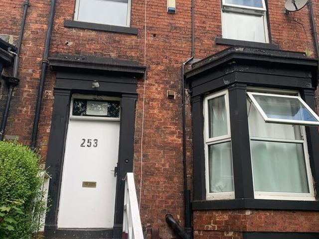 Hyde Park Road, Hyde Park, Leeds LS6, 1 bed flat to rent, £727 pcm | PrimeLocation