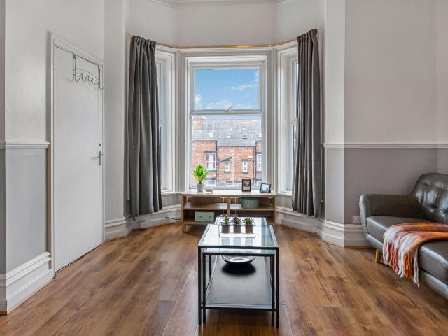Hyde Park Road, Leeds LS6, 1 bed terraced house to rent, £758 pcm | PrimeLocation