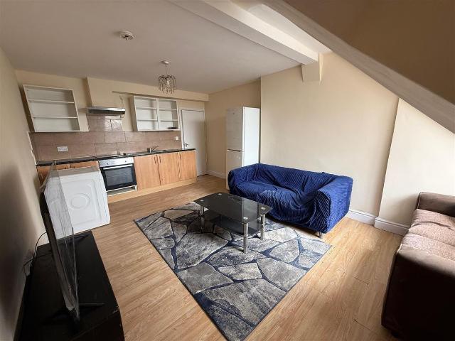 Hyde Road, Manchester M18, 1 bed flat to rent, £875 pcm | PrimeLocation
