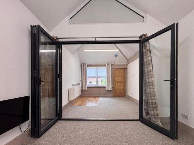 Hyde Road, Swindon, 1 Bedroom Apartment