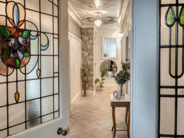 Hyde Road, Woodley, 5 Bedroom Detached