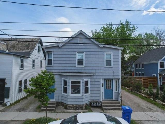 Hyde St, Burlington, Home For Sale