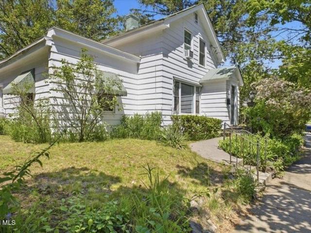 Hyde St, Saratoga Springs, Home For Sale