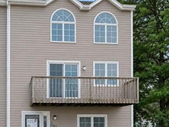 Hydrangea Cir Unit,naples, Home For Sale