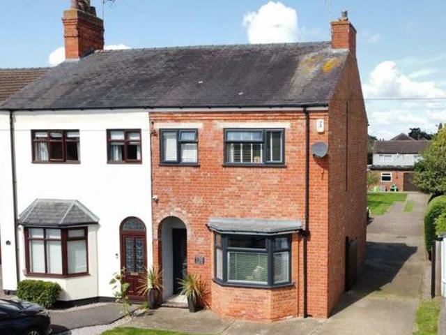 Hykeham Road, Lincoln, 3 Bedroom Semi detached