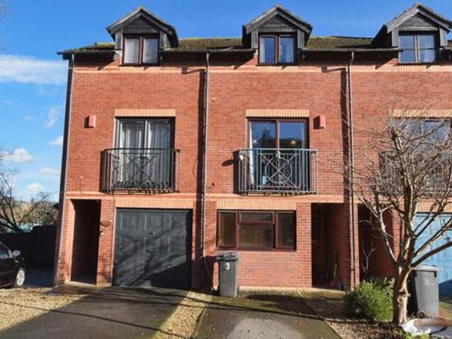 Hylton Gardens, Exeter, 3 Bedroom Town