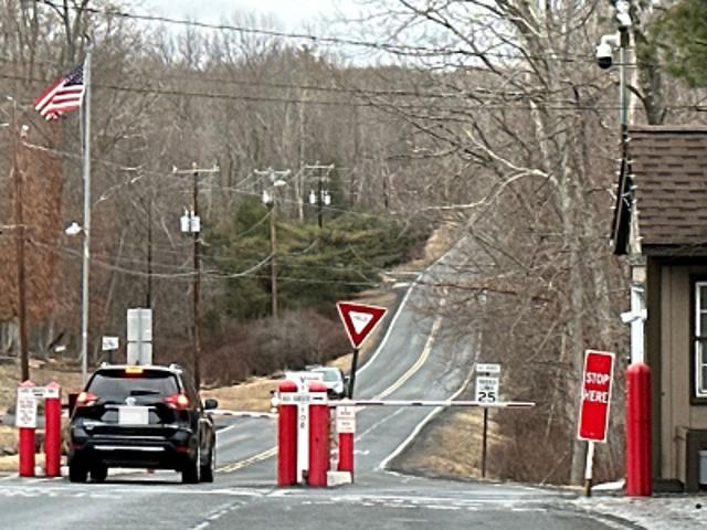 Hyland Dr