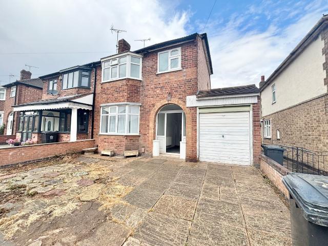 Hylion Road, Leicester LE2, 3 bed semi detached house to rent, £1,325 pcm | PrimeLocation