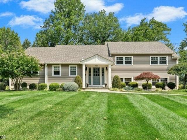 Hyslip Ave, Westfield, Home For Sale