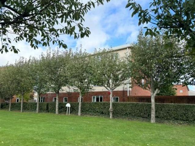Hythe, Scott paine Drive, Southampton, 2 Bedroom Apartment