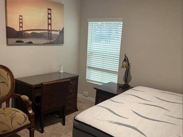 I’m renting 2 rooms in my 5 bedroom