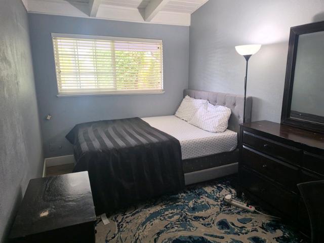I have one furnished room for rent