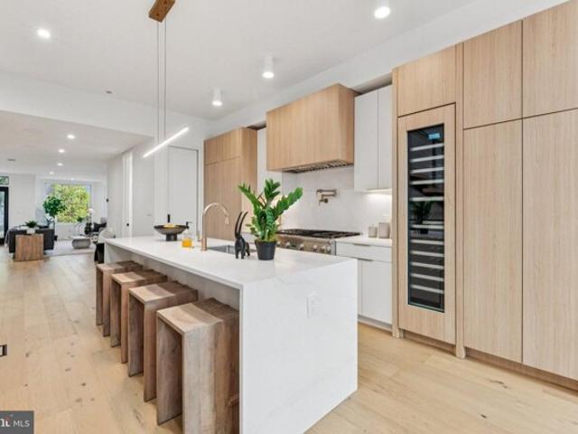 I St Nw, Washington, Home For Sale