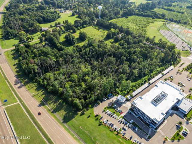 I 55 North Frontage Road, Ridgeland, MS 39157