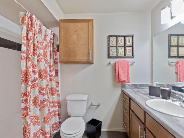 Icon at Lubbock 1 Bedroom Apartment for Rent at 6216 66th St, Lubbock, TX 79424
